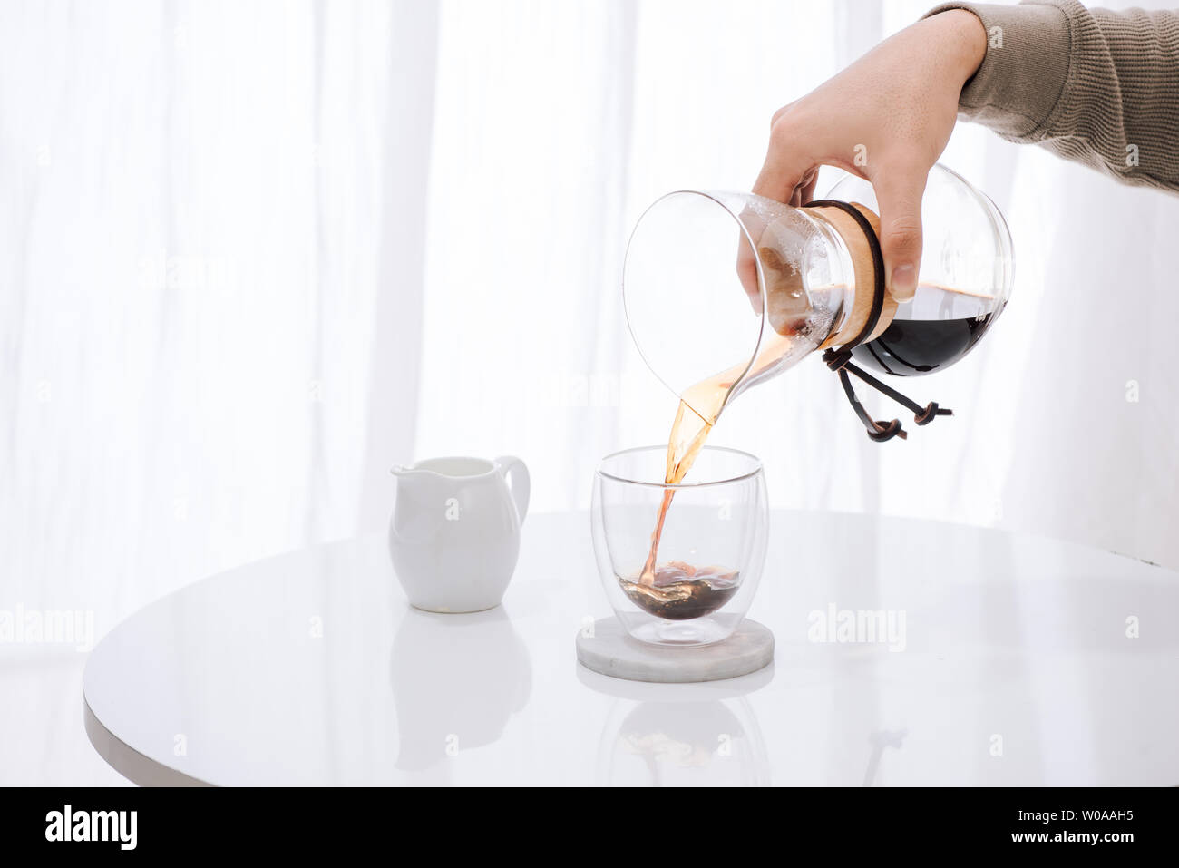 Brewing nel drip coffee. Step by step cooking instructions. Coffee is ...