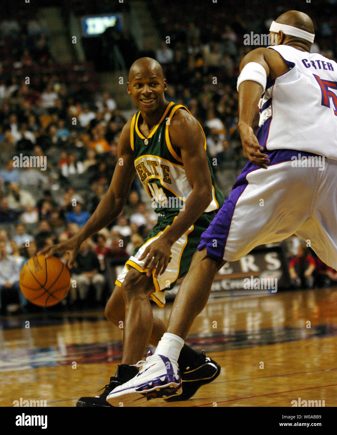 Seattle supersonics ray allen hi-res stock photography and images - Alamy