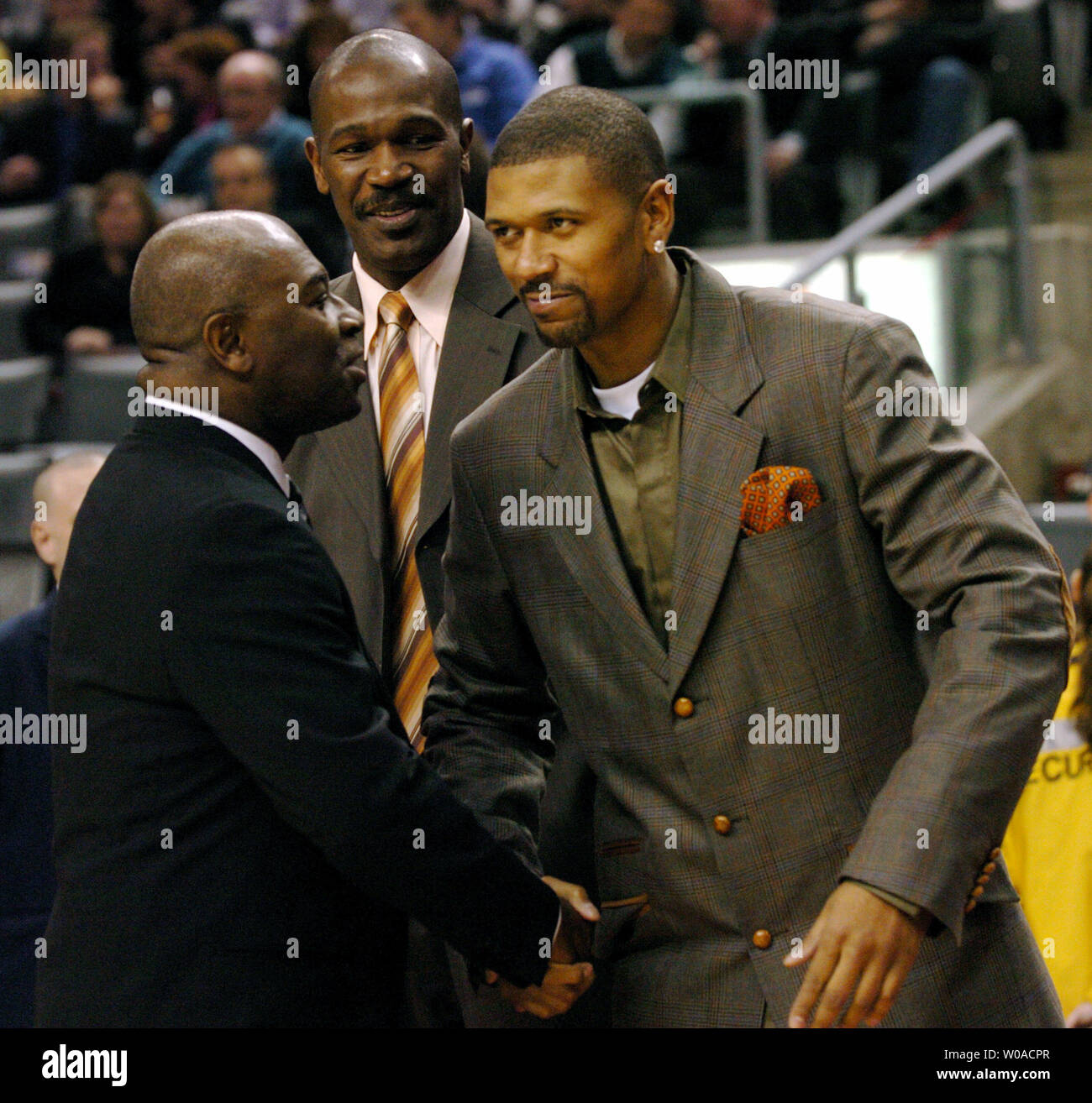 New York Knicks' assistant coaches Phil Ford(left) and Herb Williams ...