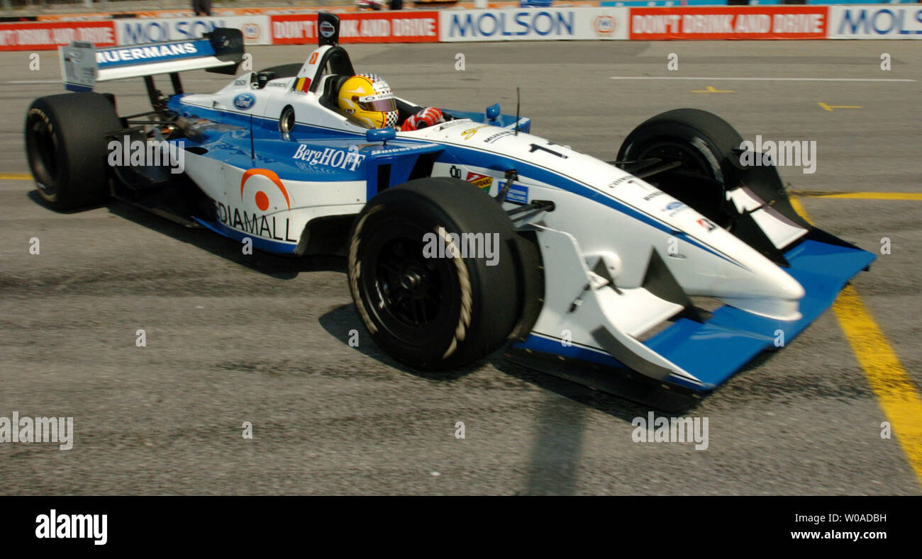 Jan Heylen pulls into pit row during the qualifying session at the ...