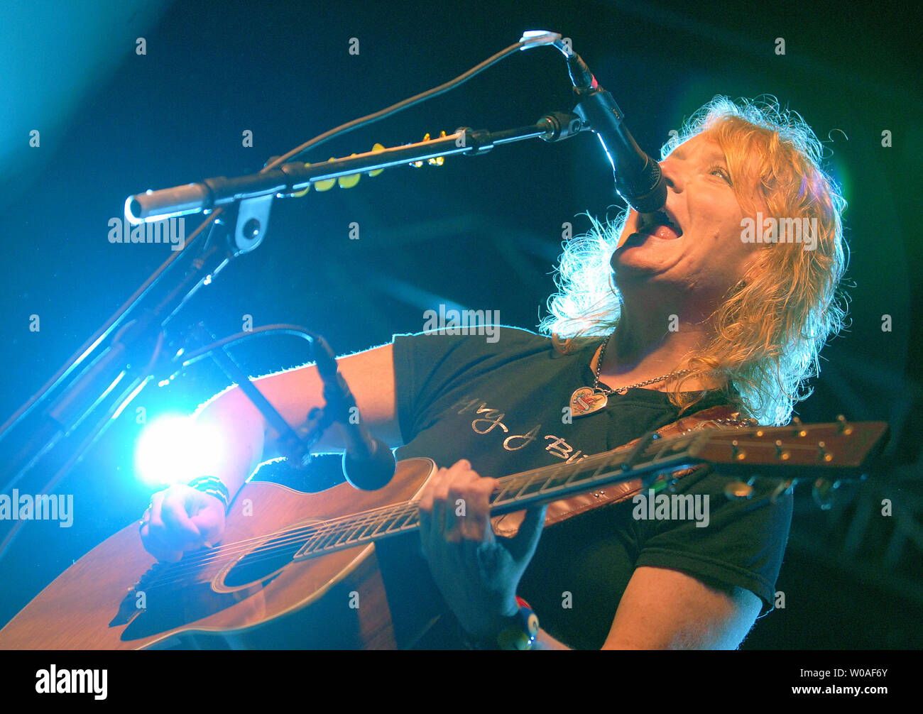 Emily Saliers of American folk rock duo the Indigo Girls performs ...