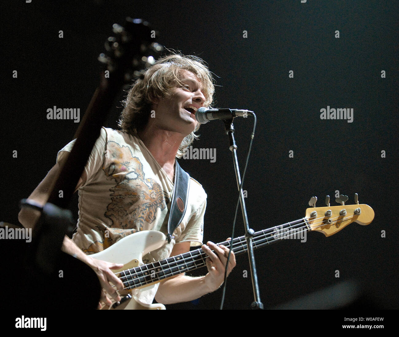 The police band andy summers hi-res stock photography and images - Alamy