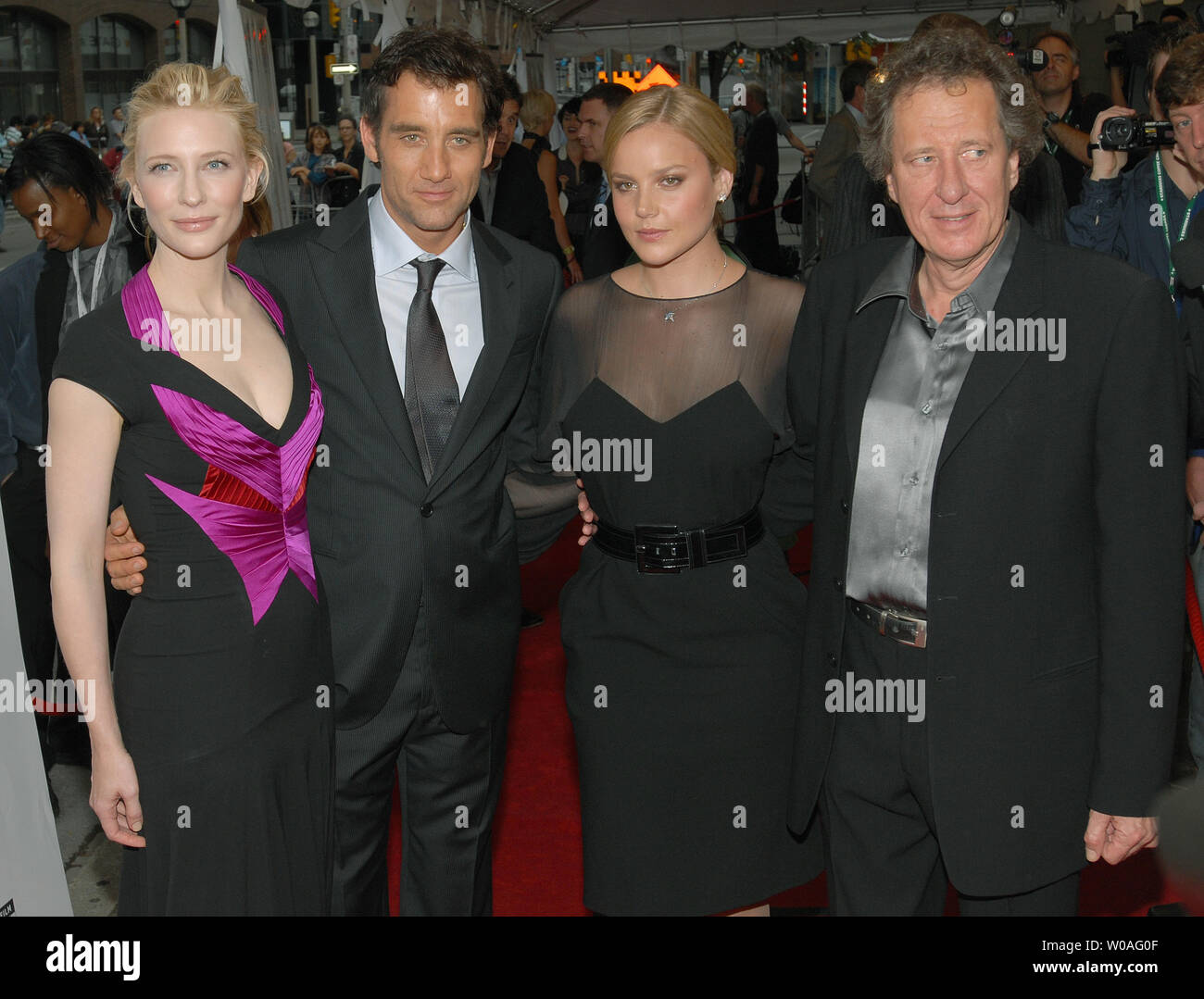 Clive owen abbie cornish elizabeth hi-res stock photography and images ...
