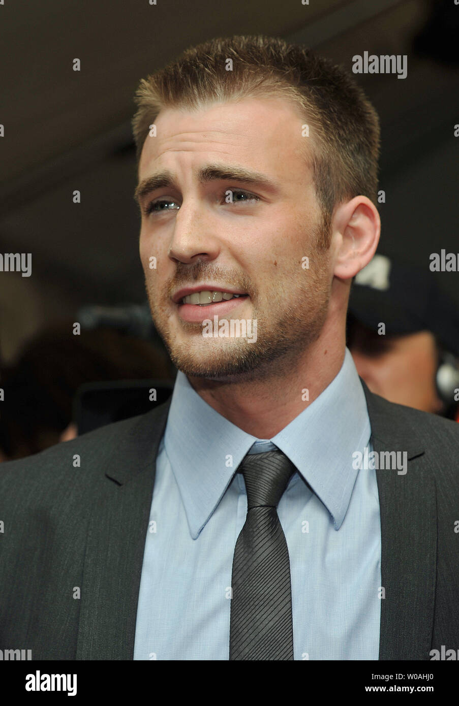 Actor Chris Evans arrives for the world premiere of "The Loss of A ...