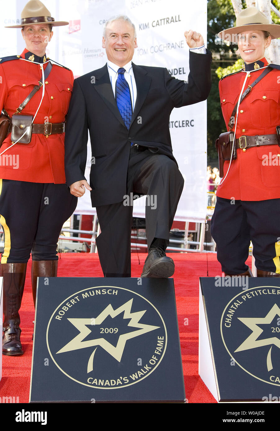 Robert munsch author hi-res stock photography and images - Alamy