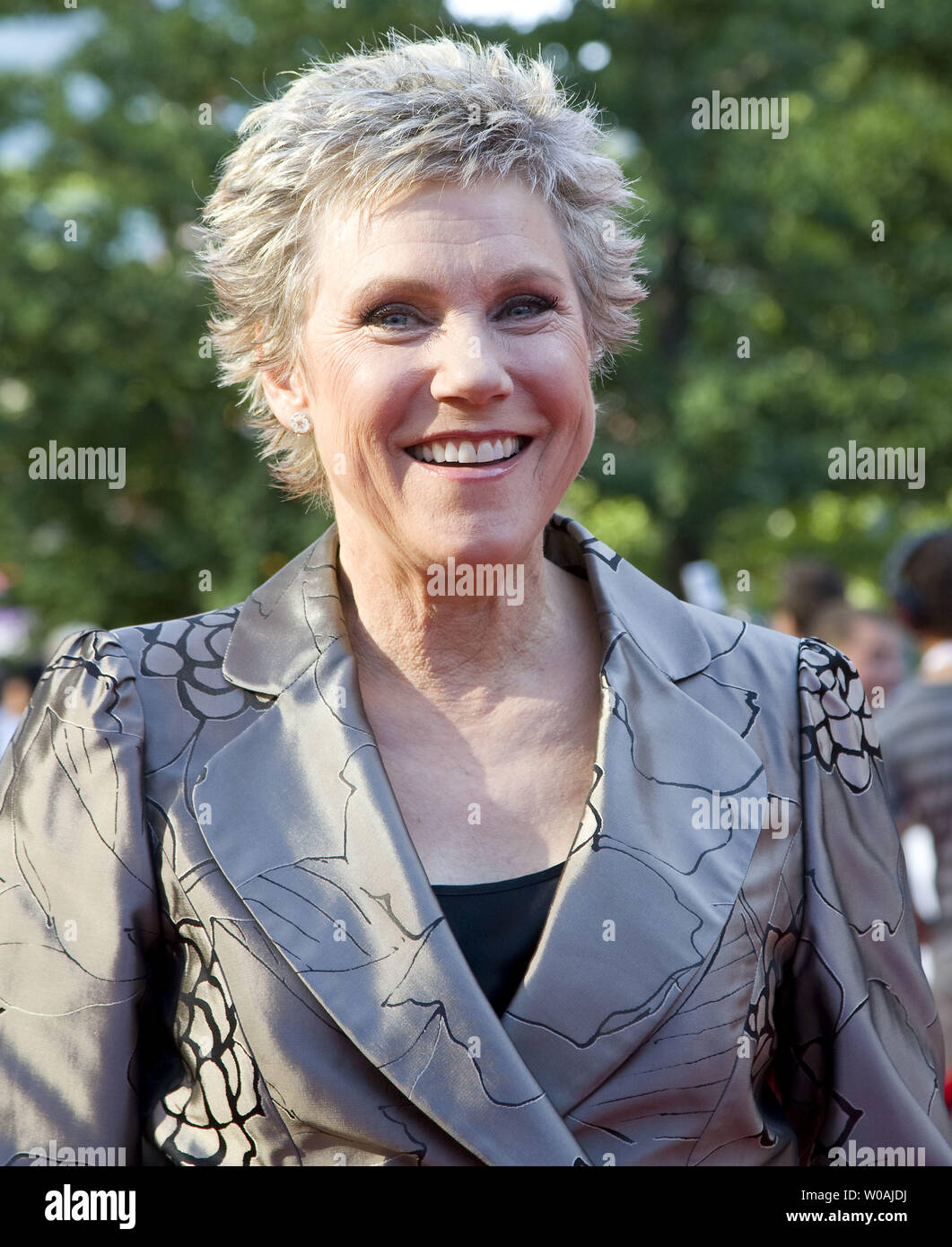 Songstress hi-res stock photography and images - Alamy