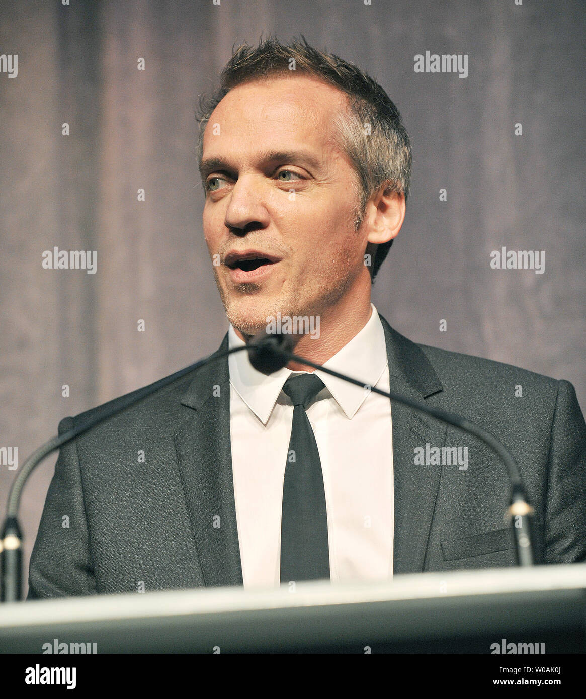 Director Jean-Marc Vall e goes onstage at Roy Thomson Hall to introduce ...