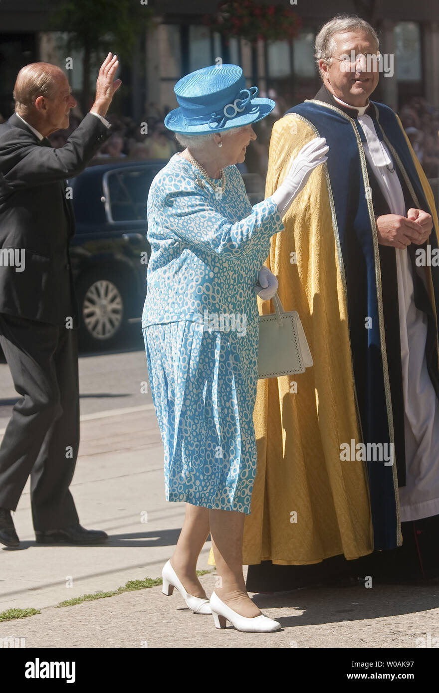 Great Britain's Queen Elizabeth and Prince Philip are greeted by ...