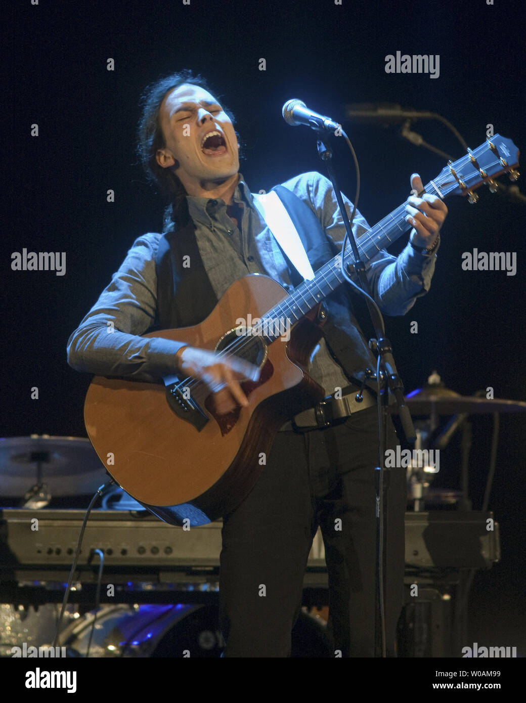 Singer Justin Nozuka performs at the Juno Gala Dinner and Awards at the ...