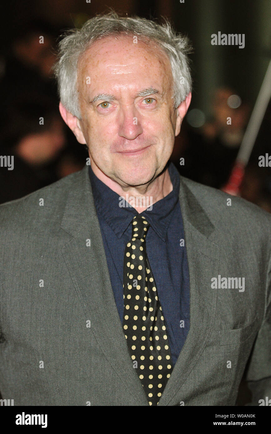 Jonathan chew hi-res stock photography and images - Alamy