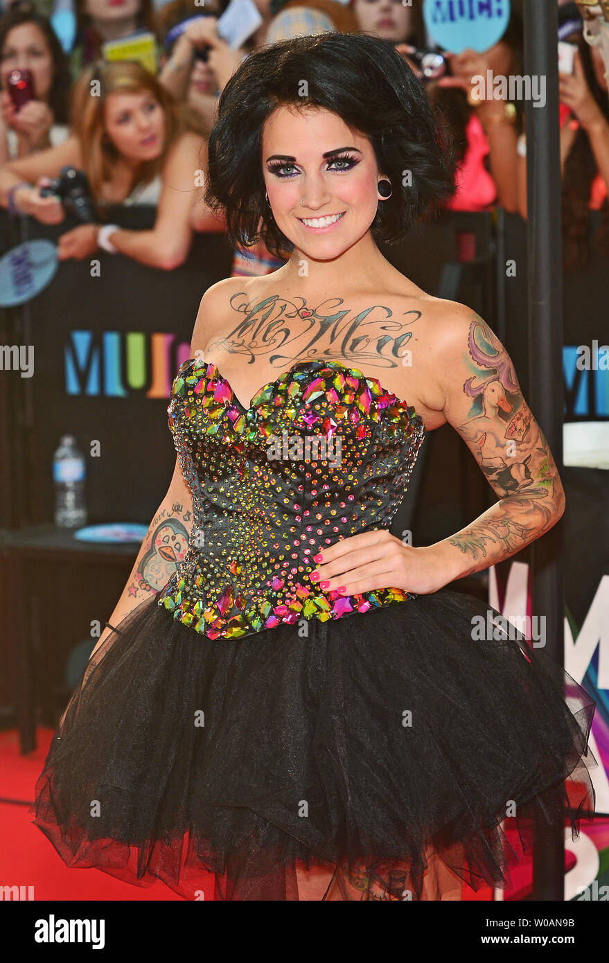 MuchMusic veejay Phoebe Dykstra arrives on the red carpet at the ...