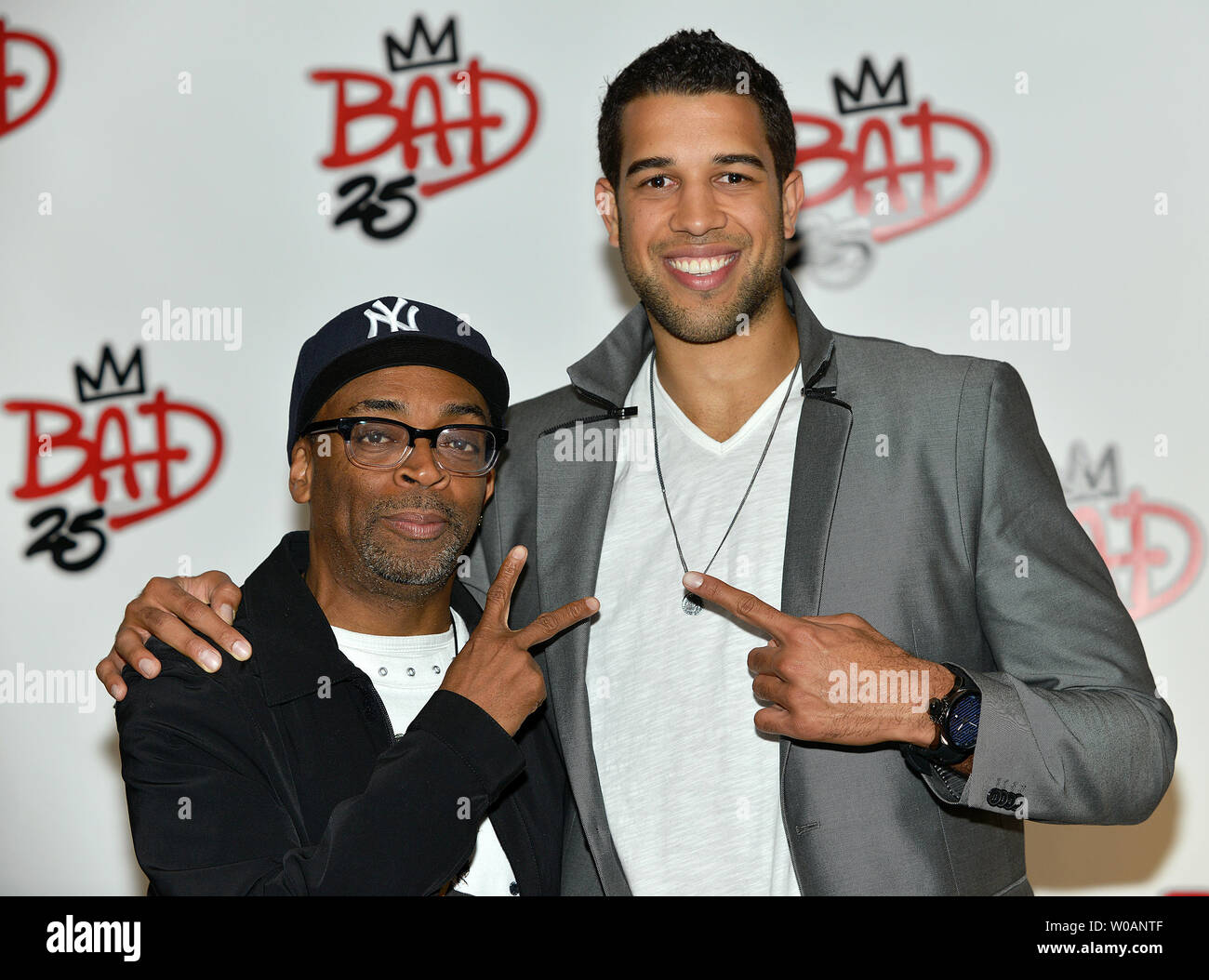 Director Spike Lee (L) and NBA player Landry Fields of the Toronto ...