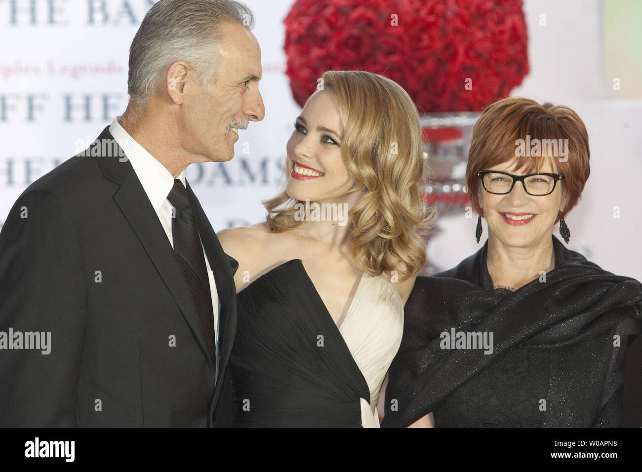 Actor Rachel McAdams is joined by her parents Lance (L) and mother ...