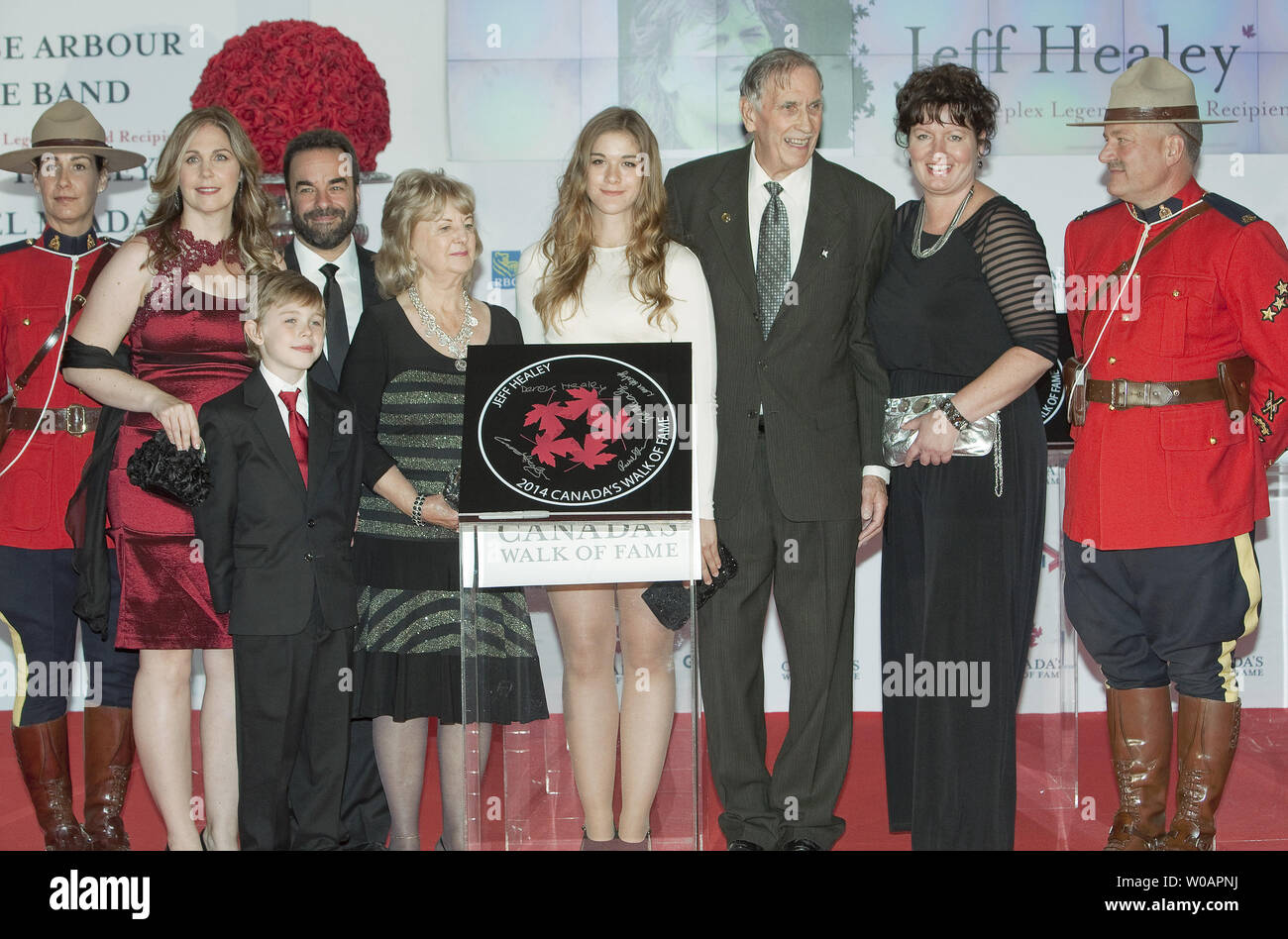 The Healey family unveil Jeff Healey's star on the Yellow Carpet where ...