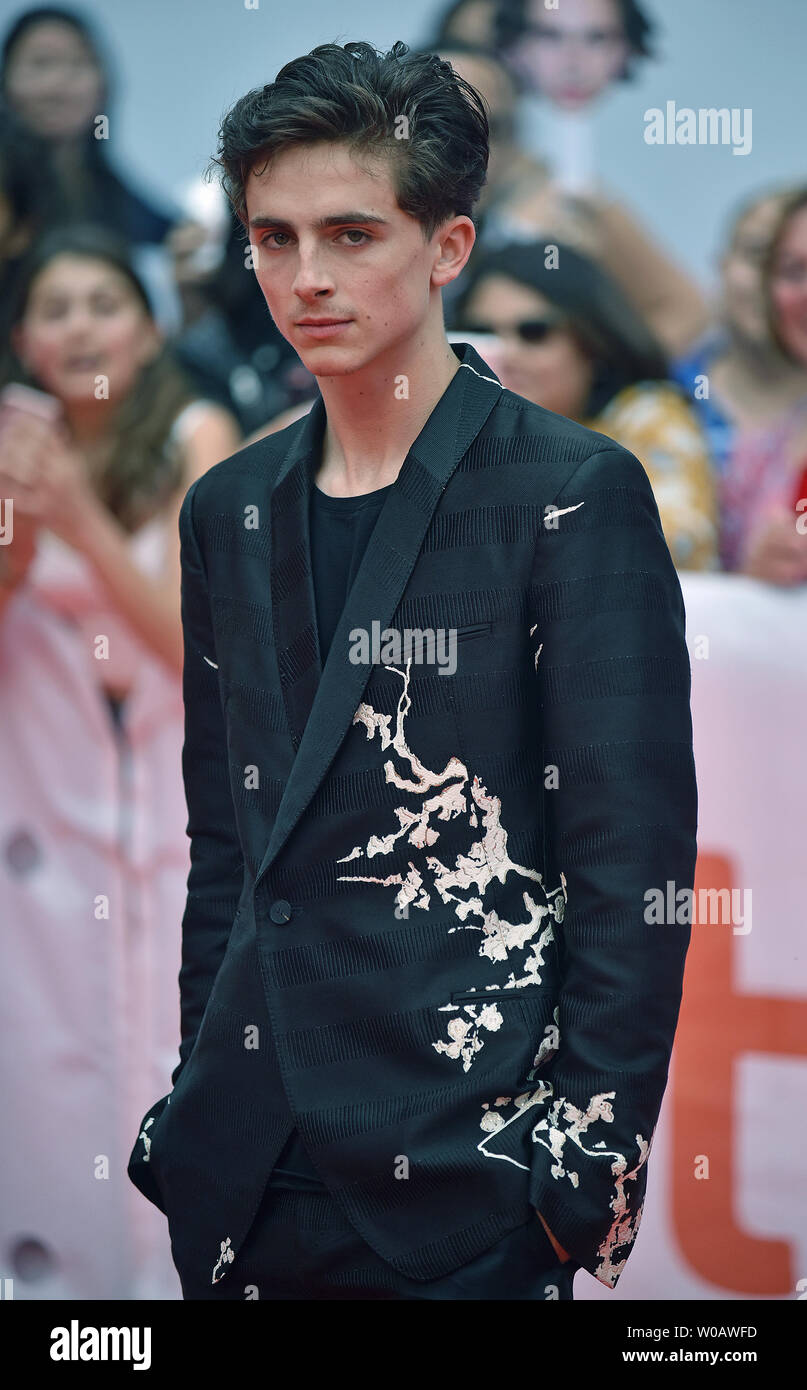 Beautiful boy timothee chalamet hi-res stock photography and images - Alamy