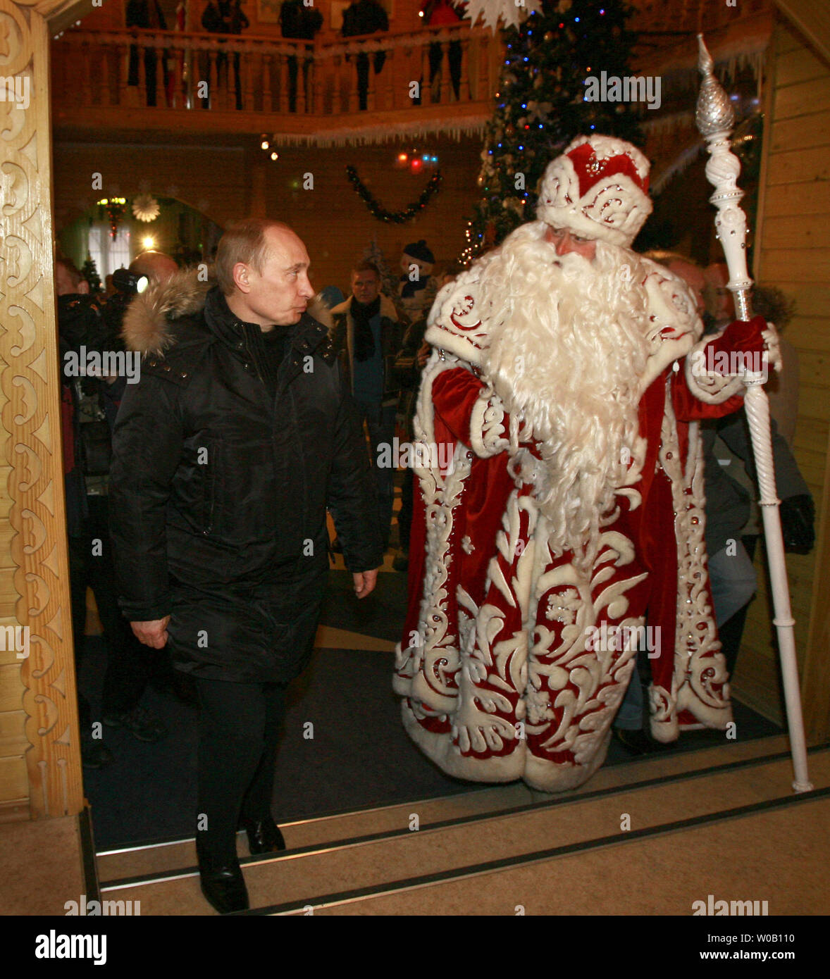 Russian president vladimir putin father hi-res stock photography and ...