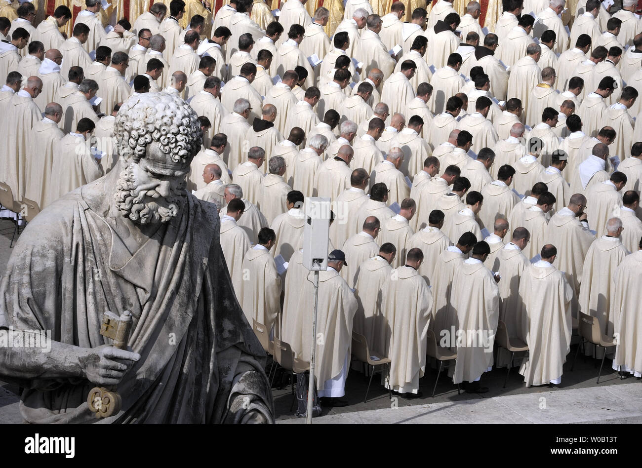 Bishops attend a Holy Mass for the canonization of four new saints in ...