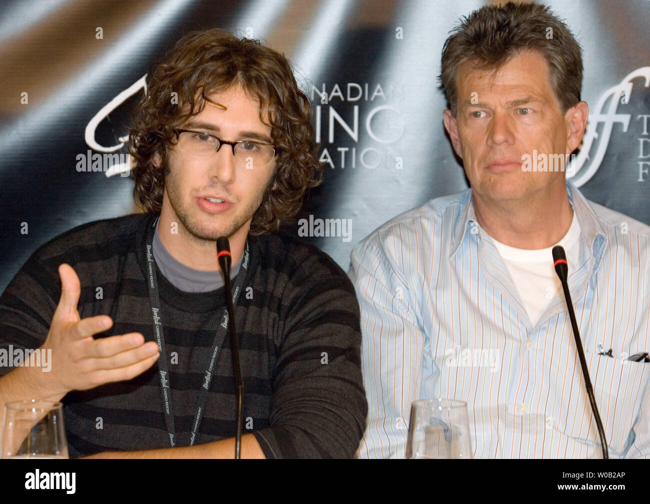 Josh groban david foster hi-res stock photography and images - Alamy