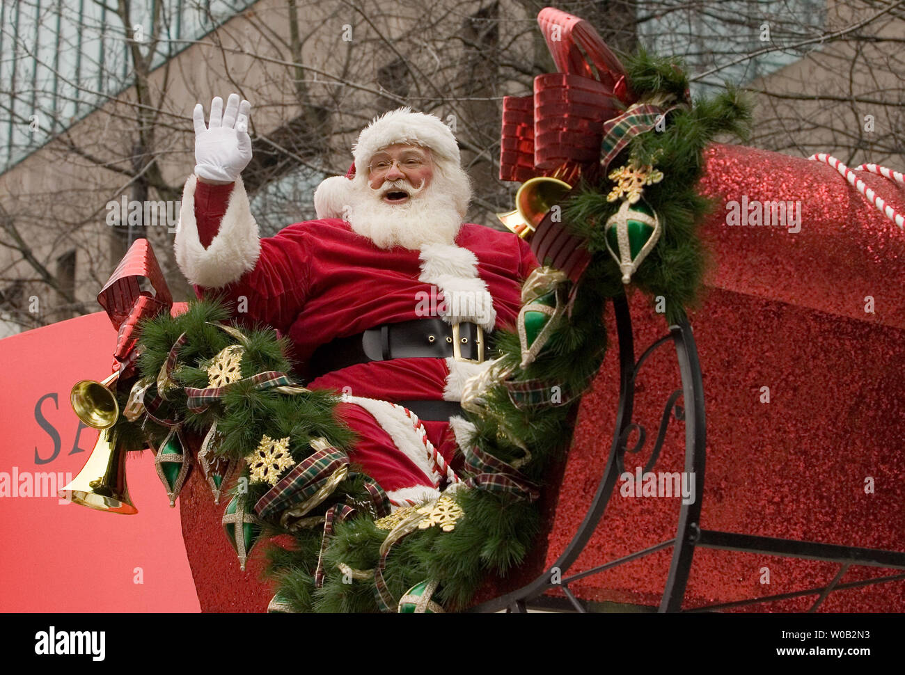 Santa Claus and his reindeer bring up the rear of the annual Roger's ...