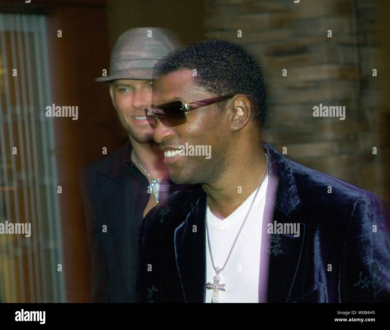 Songwriter david foster and singer kenny hi-res stock photography and ...