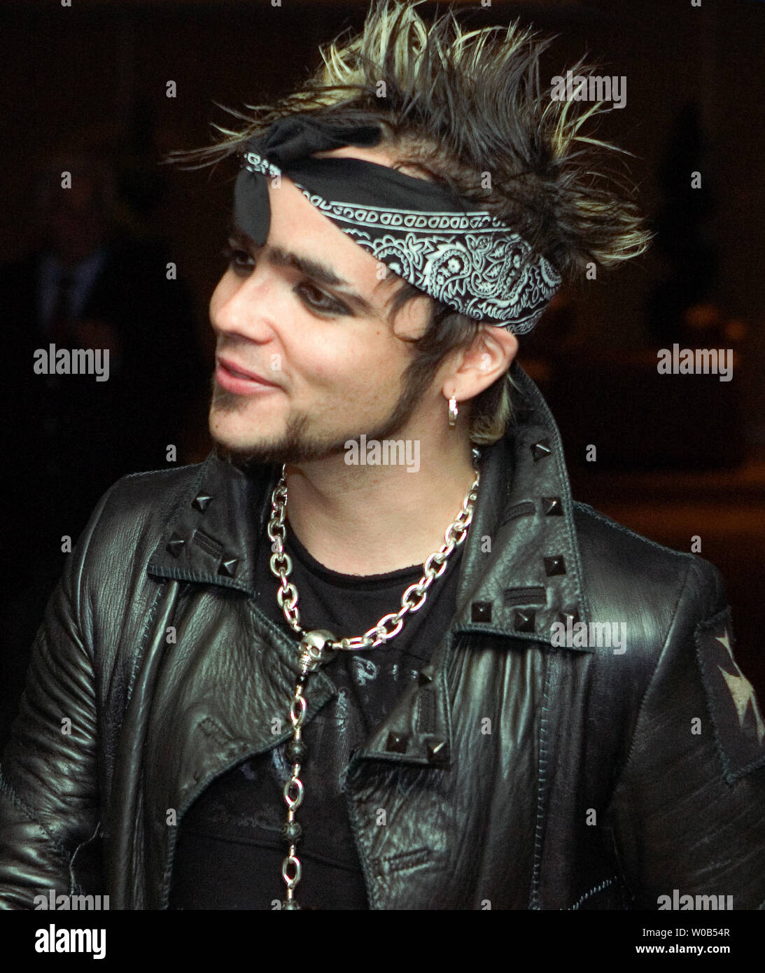 New lead singer hi-res stock photography and images - Alamy