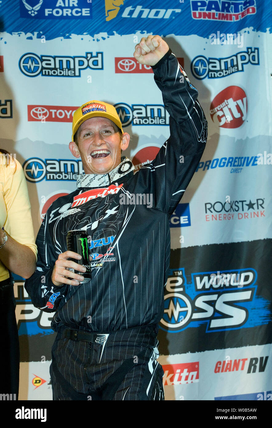 Suzuki's Ricky Carmichael #4 from Havana, Florida beats Kawasaki's ...