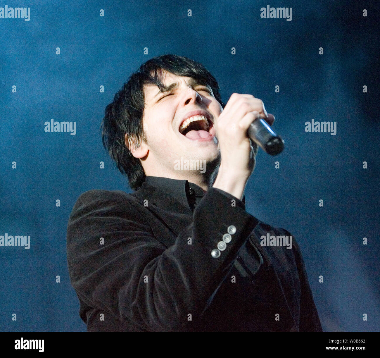 Lead singer Gerard Way performs with his band My Chemical Romance at ...