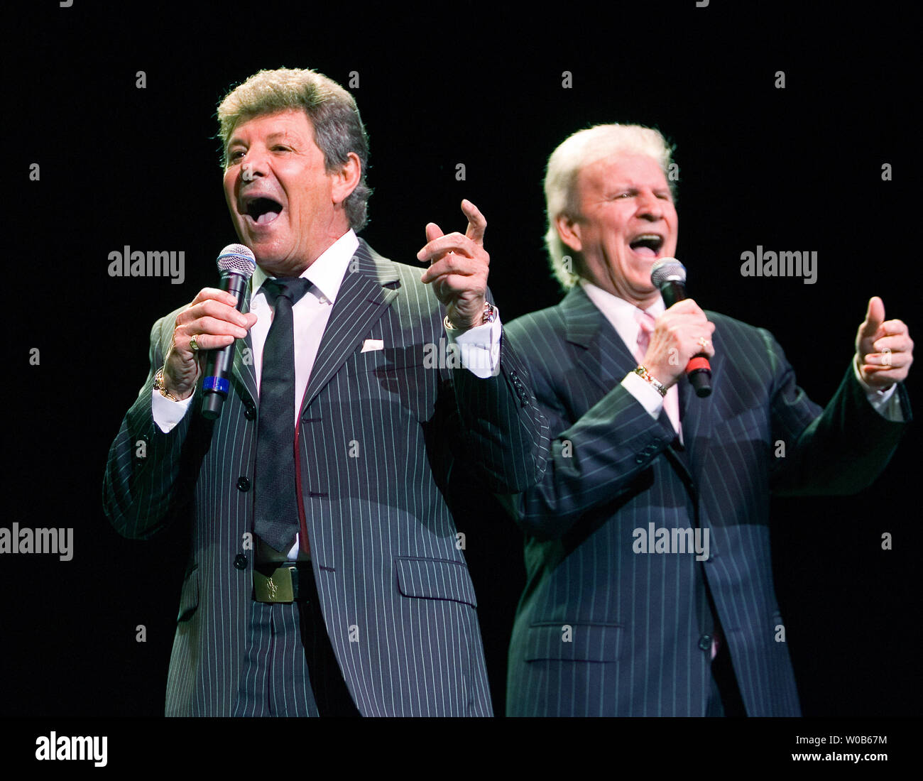 Frankie Avalon (L) and Bobby Rydell perform during a sold out show at ...