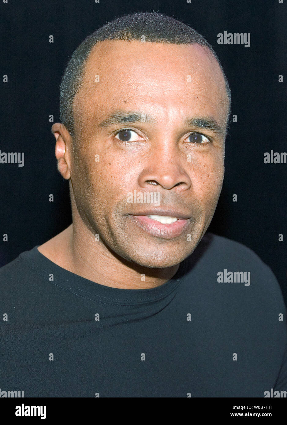 Boxing promoters hi-res stock photography and images - Alamy