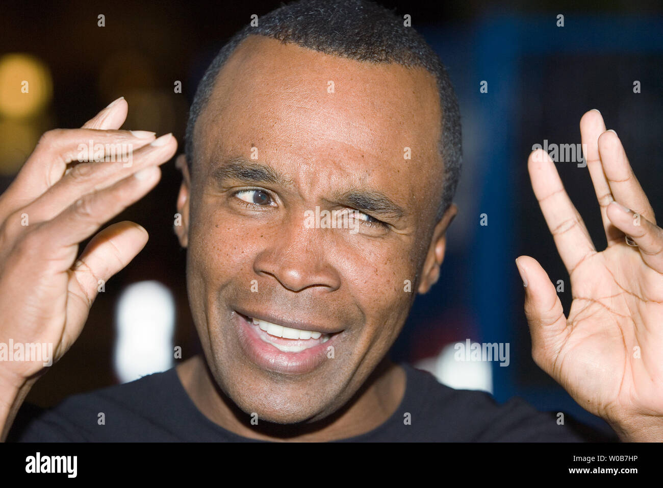 Boxing promoters hi-res stock photography and images - Alamy