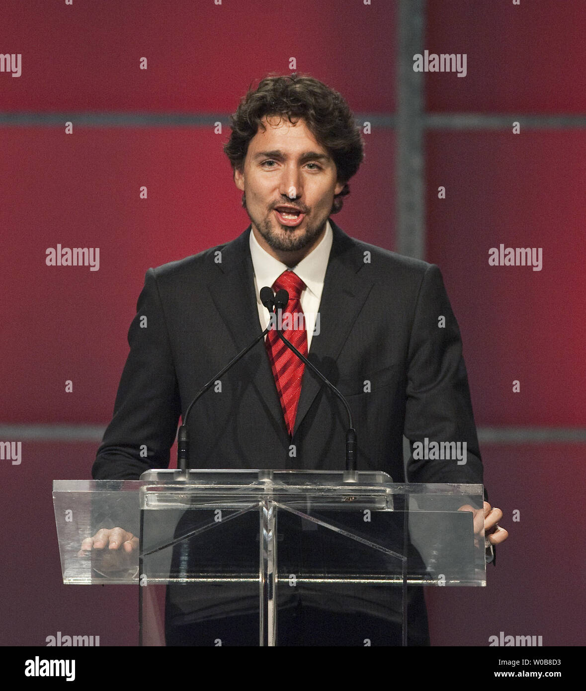 Trudeau must go hi-res stock photography and images - Alamy