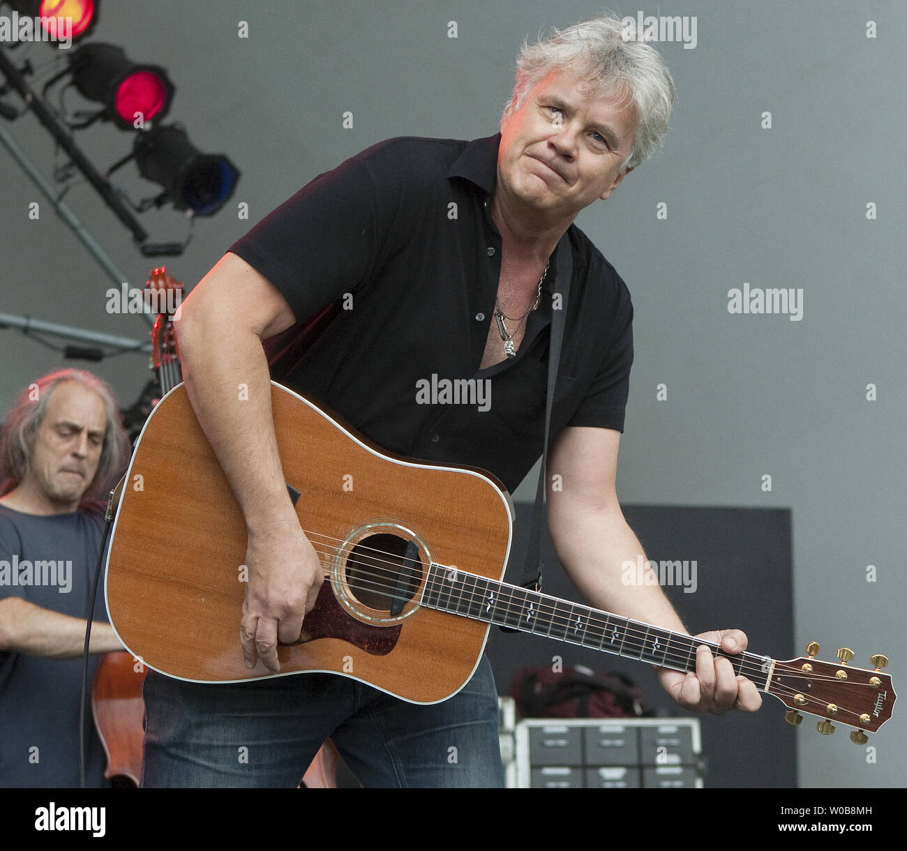 Actor and musician Tim Robbins performs with the Rogues Gallery Band on ...