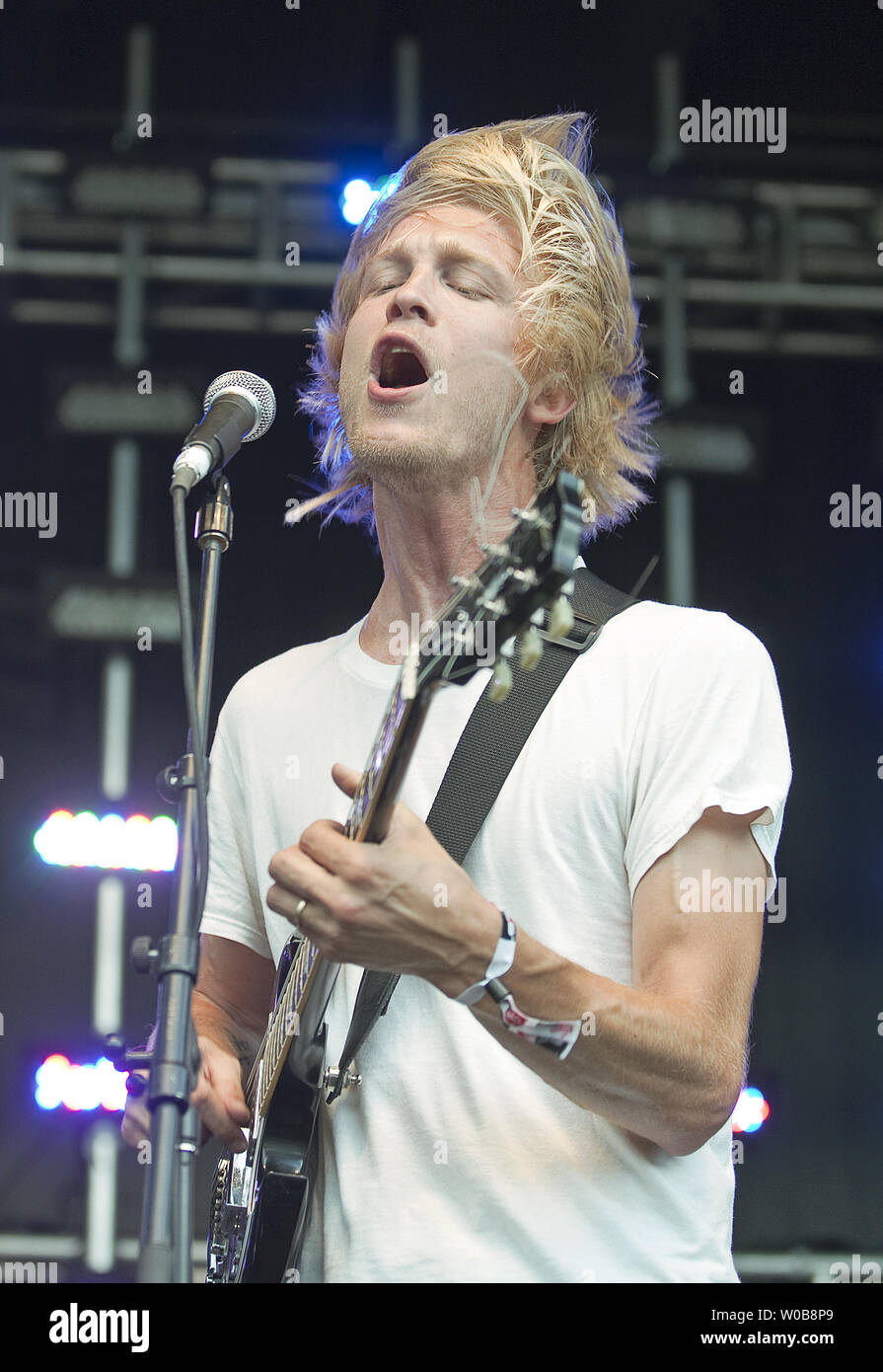 Benjamin Verdoes lead singer of the Mt. St. Helen's Vietnam Band ...