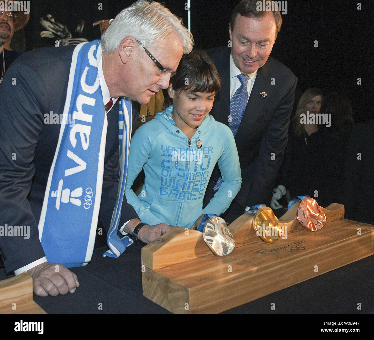 British Colombia (BC) Premier Gordon Campbell (L), Teck Resources CEO ...