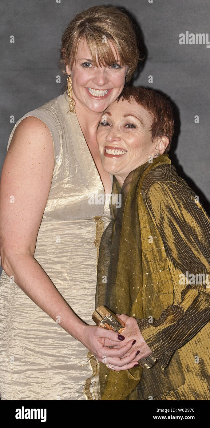 Actress and singer Babz Chula (R.) shown hugging fellow actress Amanda ...