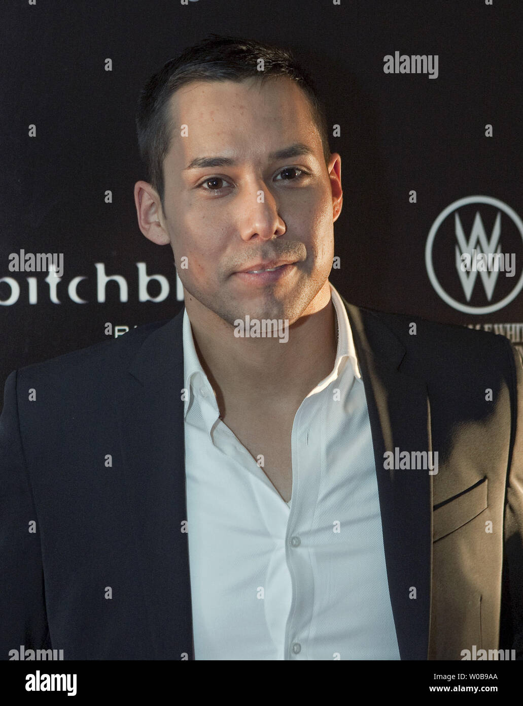 Pitchblack High Resolution Stock Photography and Images - Alamy