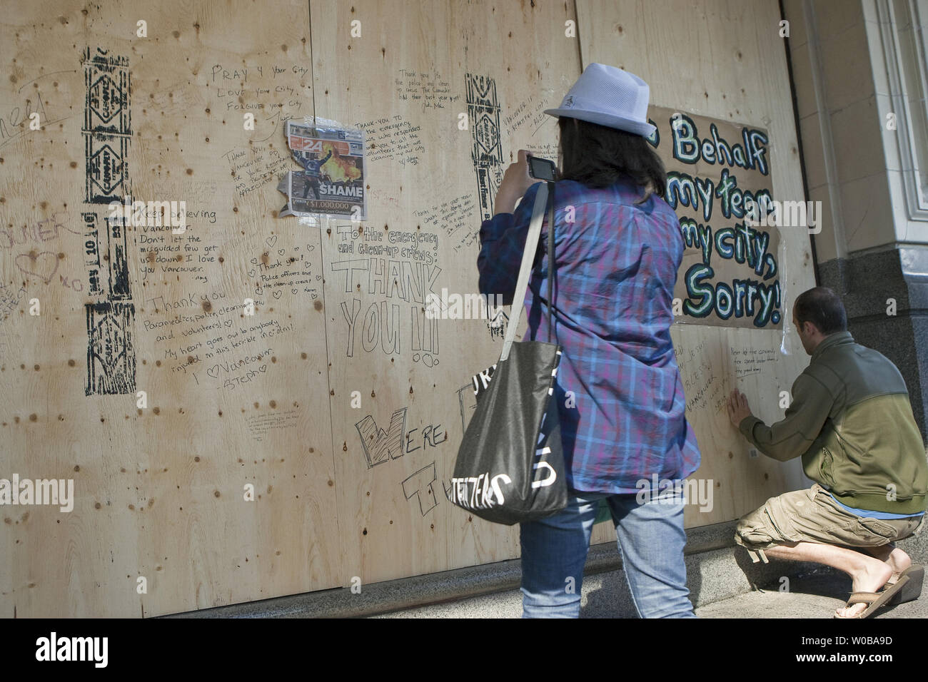 Vancouver riots hi-res stock photography and images - Alamy