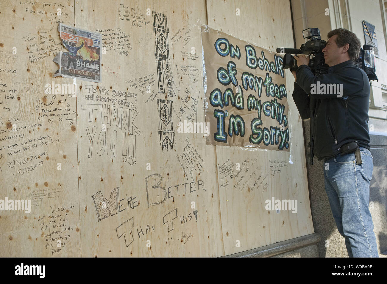 Vancouver riots hi-res stock photography and images - Alamy
