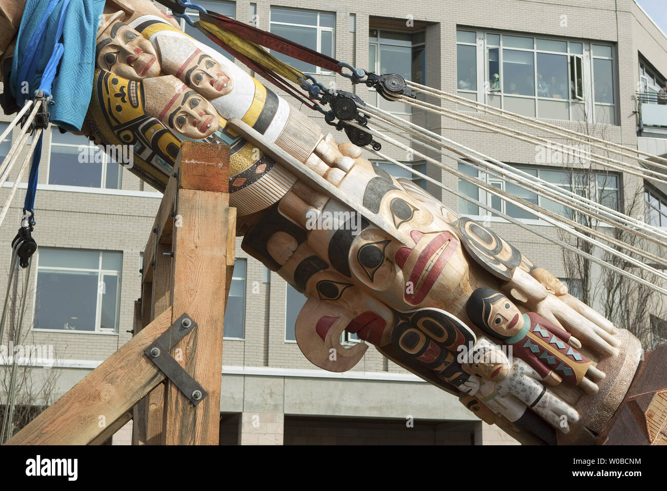 The 17-meter tall Reconciliation totem pole carved by James Hart ...