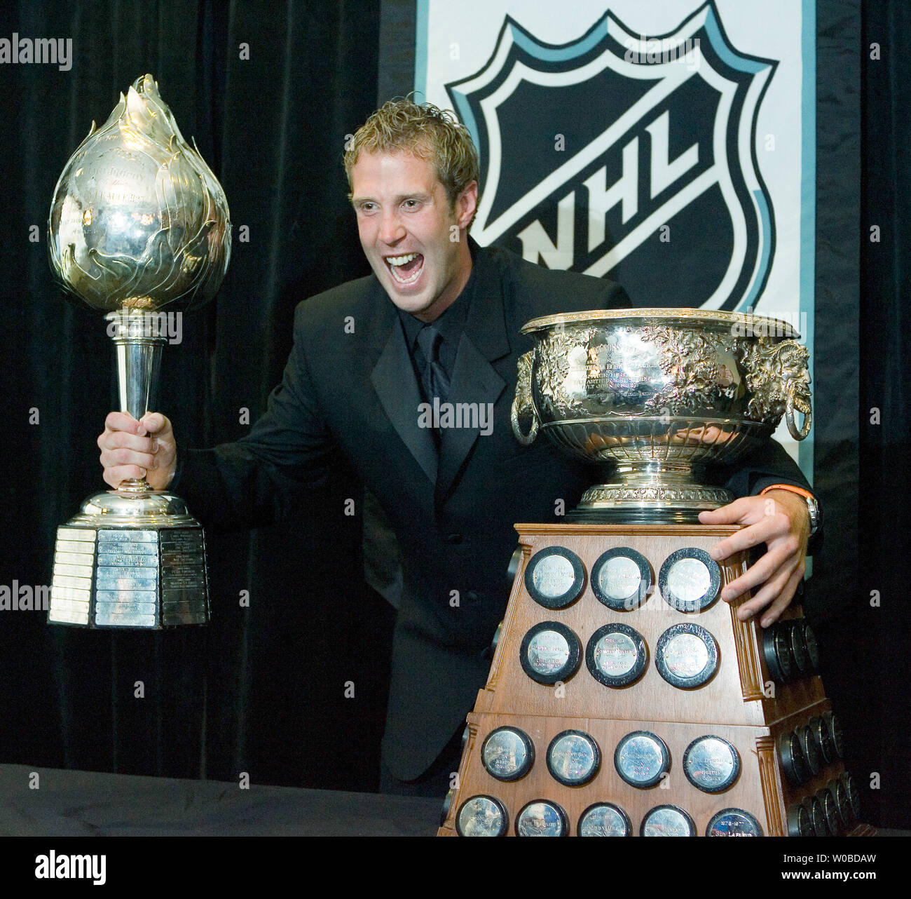 Hart memorial trophy hi-res stock photography and images - Alamy