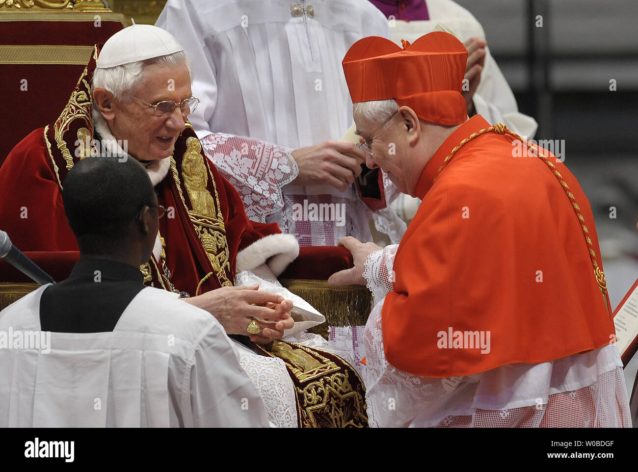 Pope Benedict XVI installs new Italian Cardinal Giuseppe Bertello ...