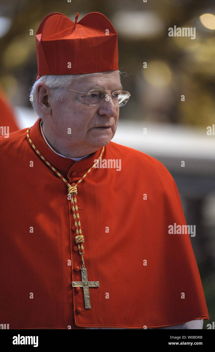 Angelo sodano hi-res stock photography and images - Alamy