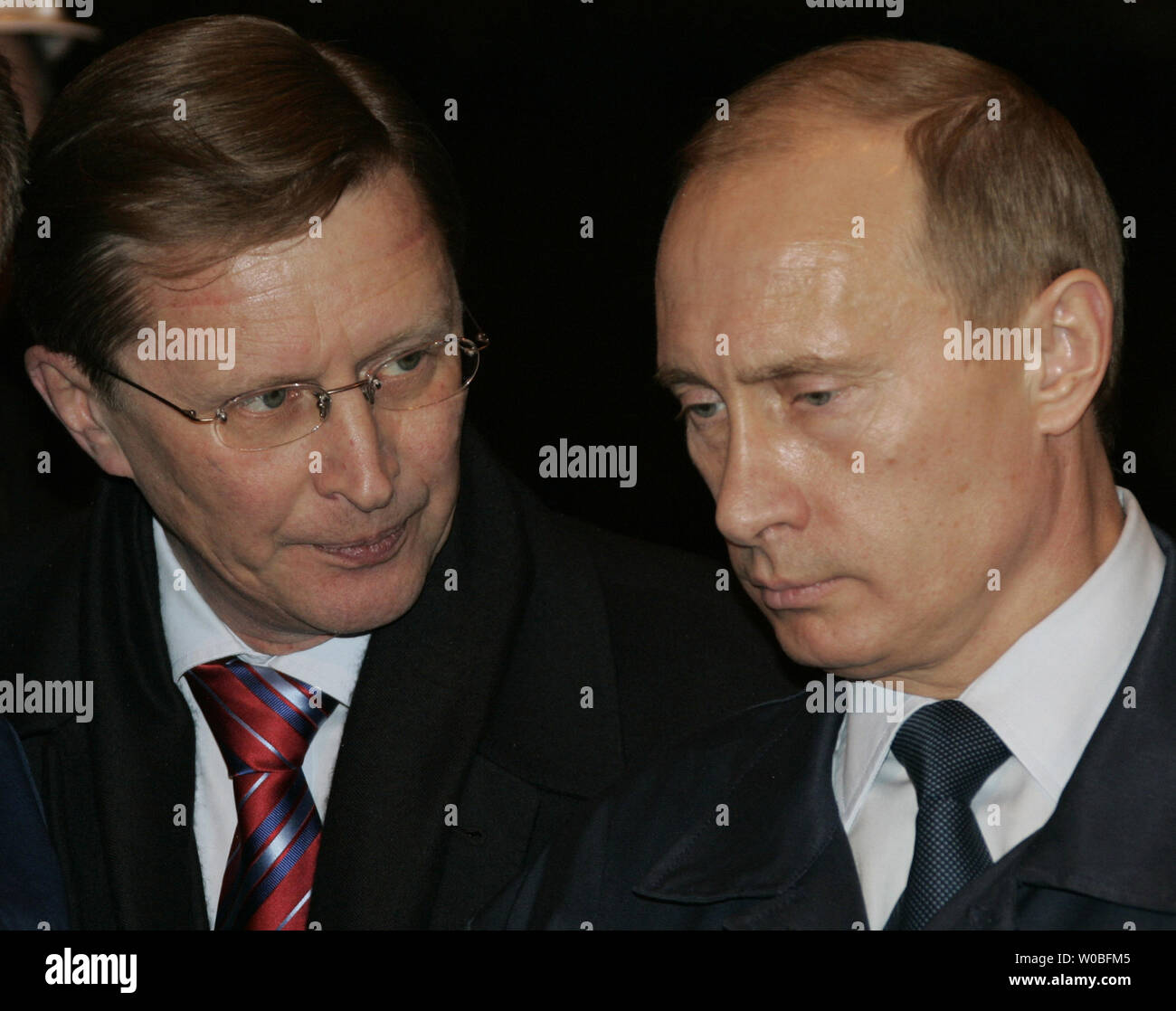 Sergei ivanov and vladimir putin hi-res stock photography and images ...
