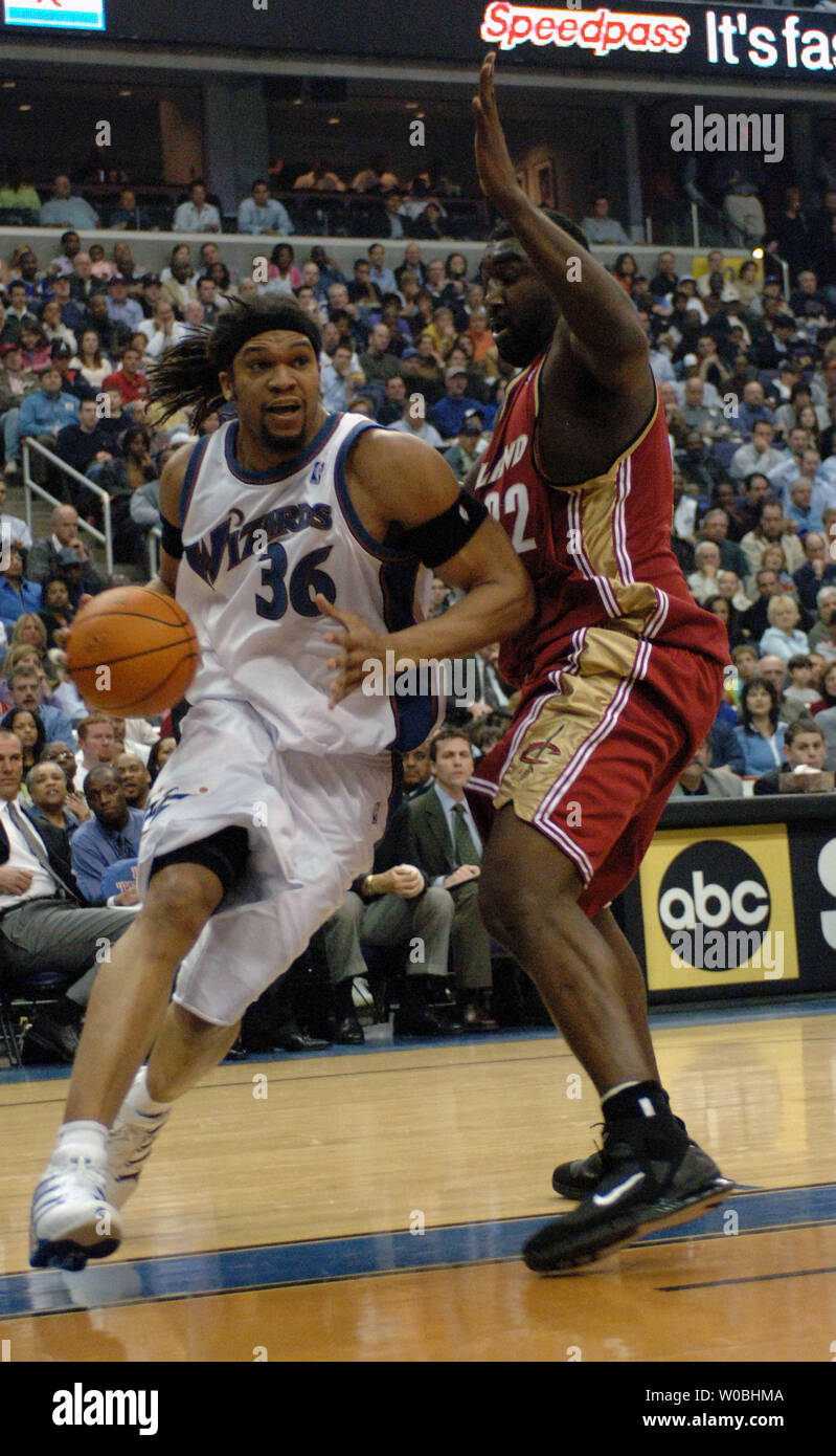 Robert traylor hi-res stock photography and images - Alamy