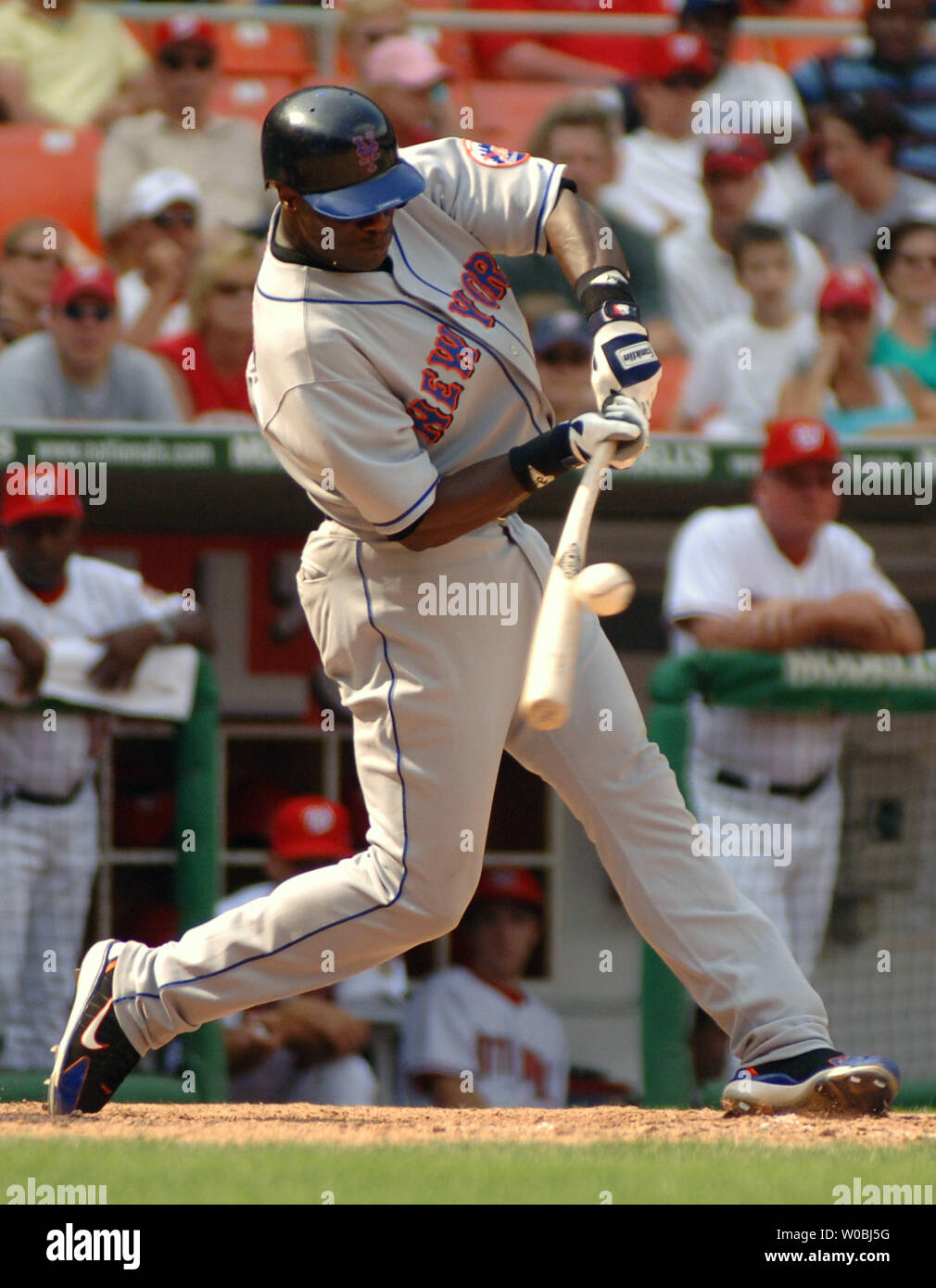 Jose offerman hi-res stock photography and images - Alamy