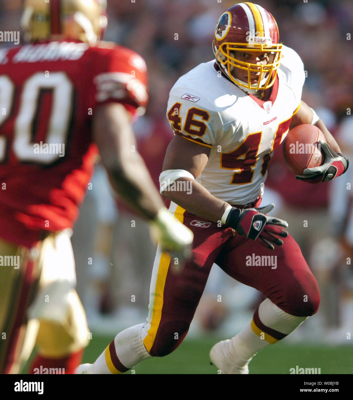 The Washington Redskins Ladell Betts (46) rushes for a 22 yard gain in ...