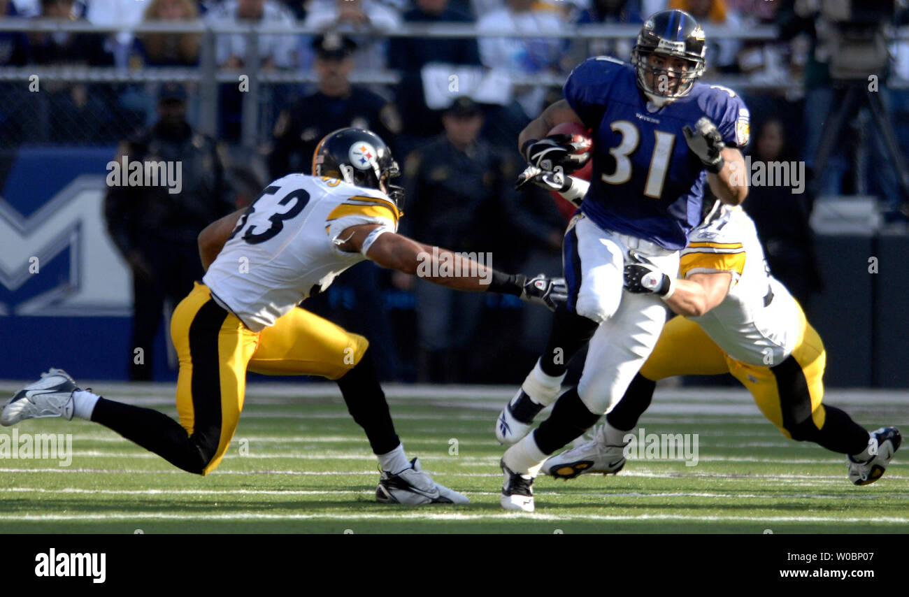 Baltimore ravens running back jamal hi-res stock photography and images ...