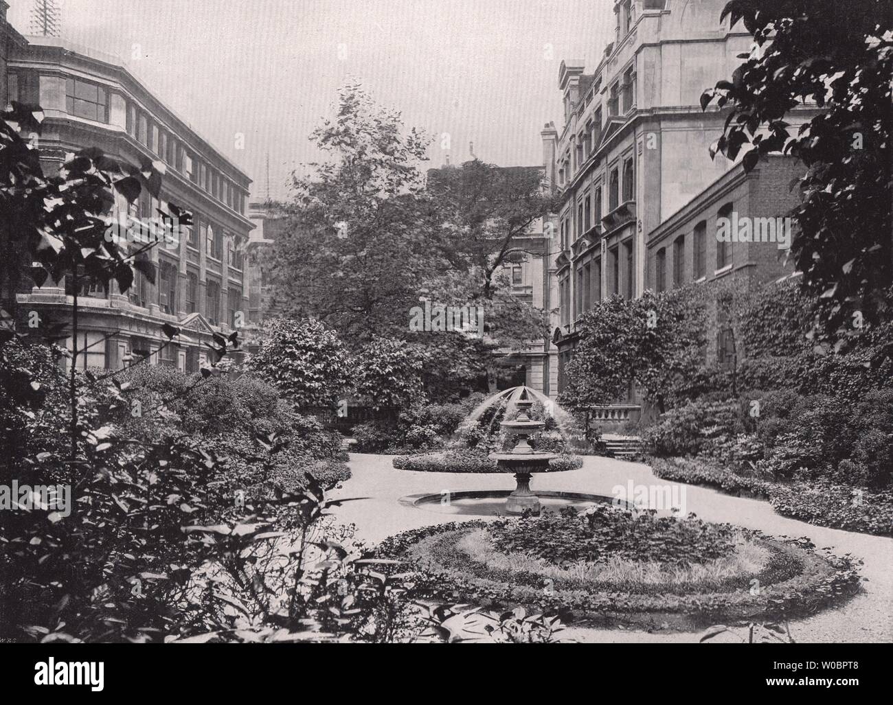 Drapers gardens london hi-res stock photography and images - Alamy