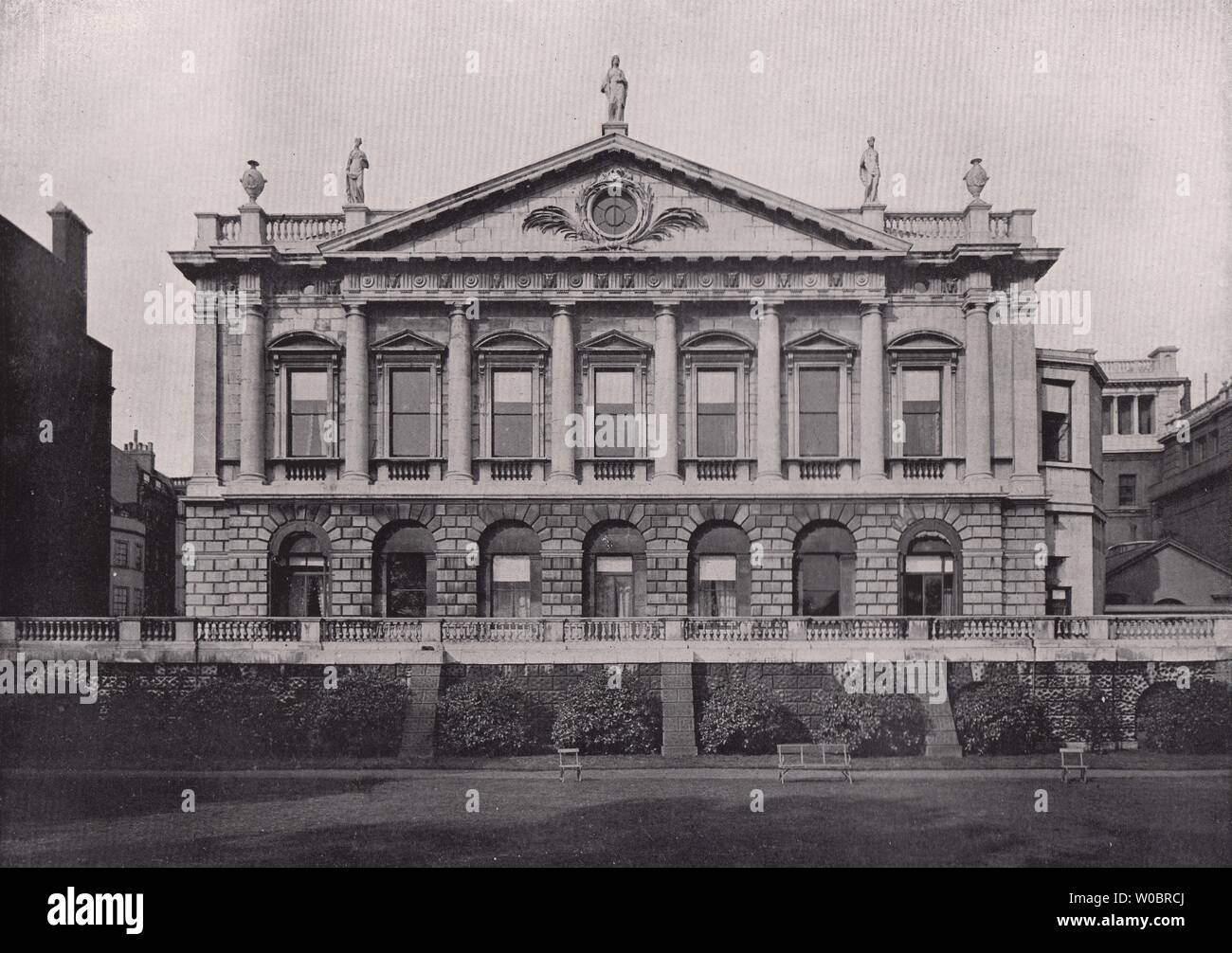 James spencer hi-res stock photography and images - Alamy