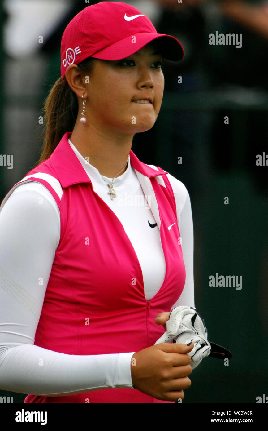 Michelle Wie looks at her drive on the tenth hole in the final round of ...
